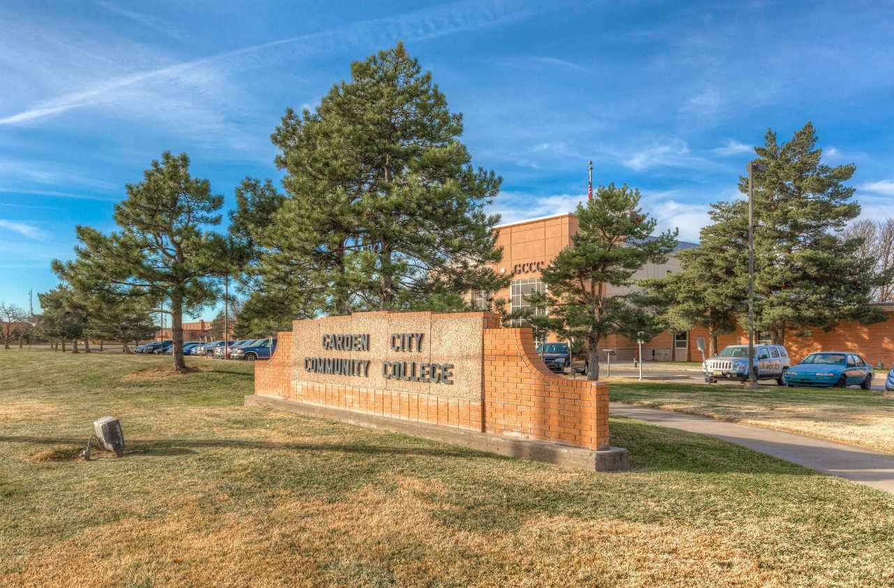 Experience GCCC in Virtual Reality.